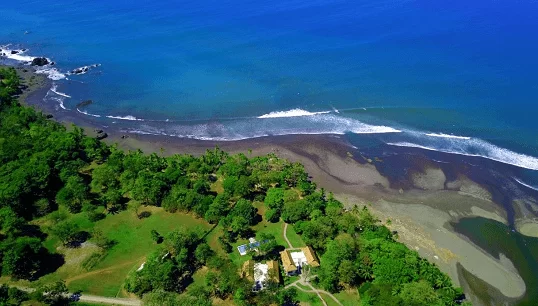 5 Best Surf Resorts in Costa Rica